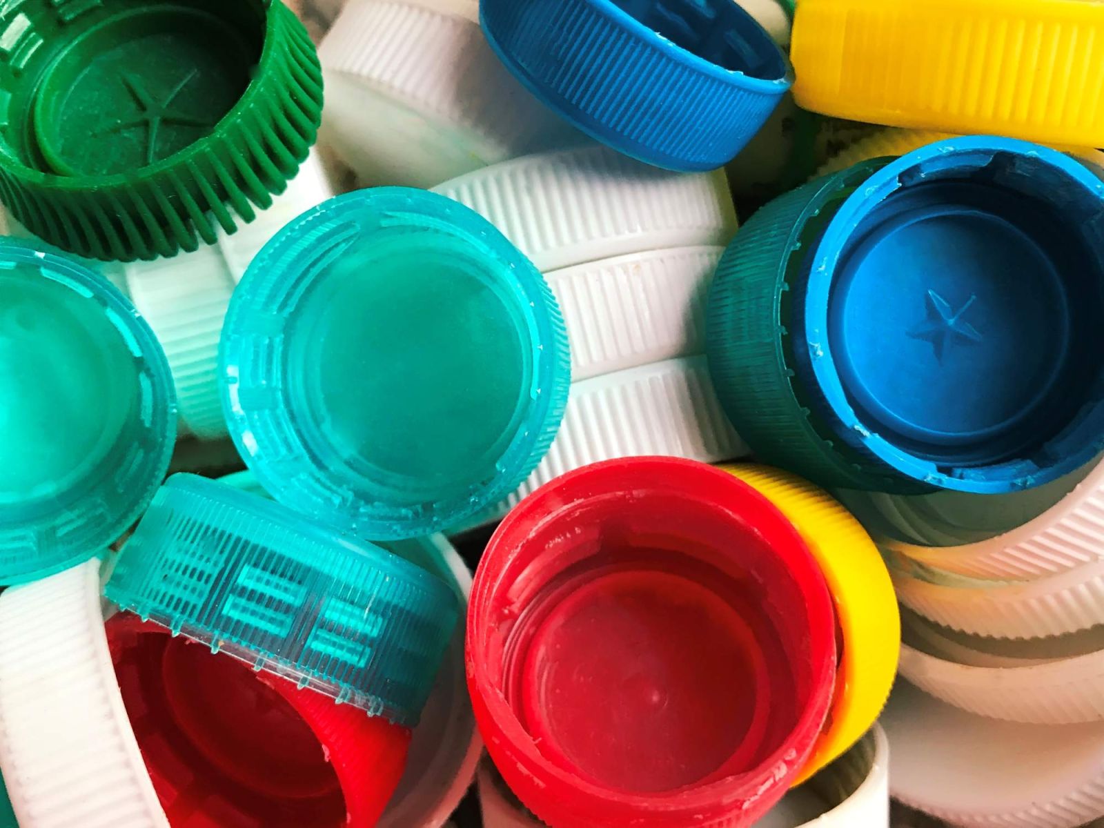 Unigroup Cores e Aditivos para Plásticos